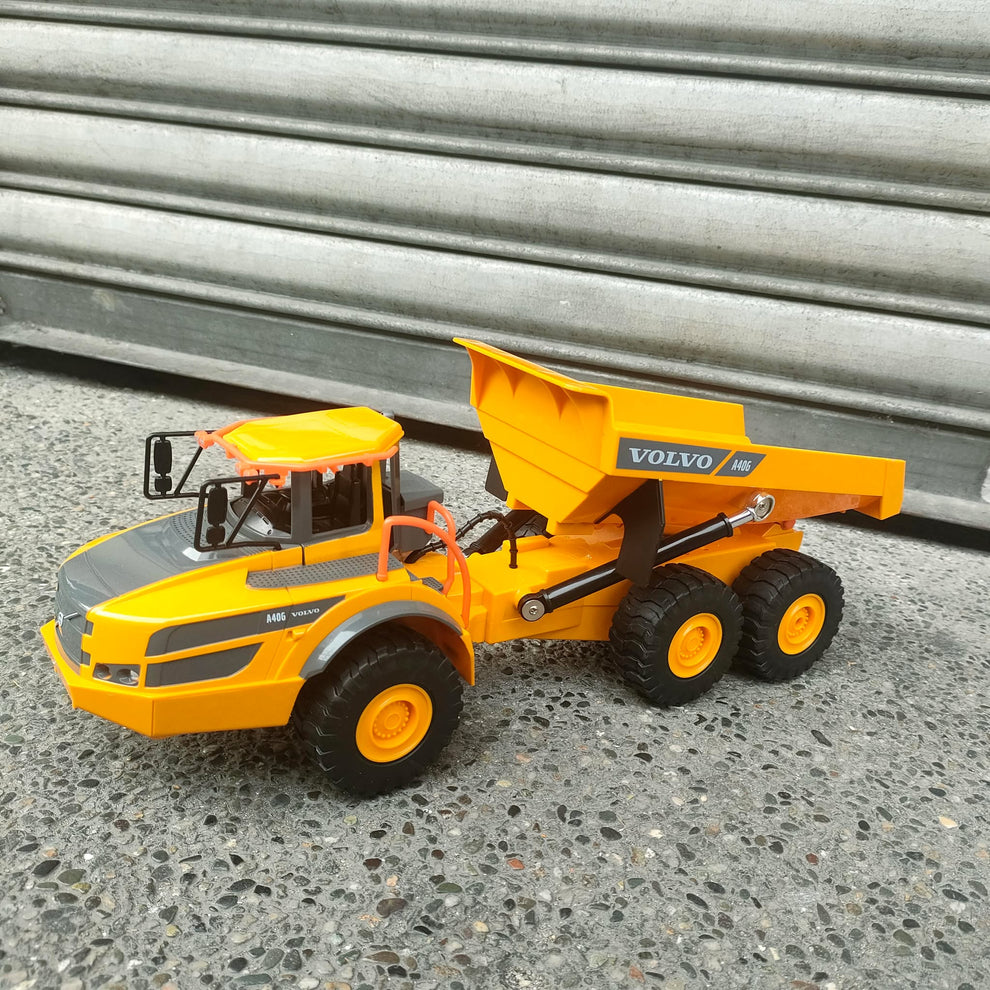 Double E 1:26 Volvo RC Dump Truck – Toy Tycoon